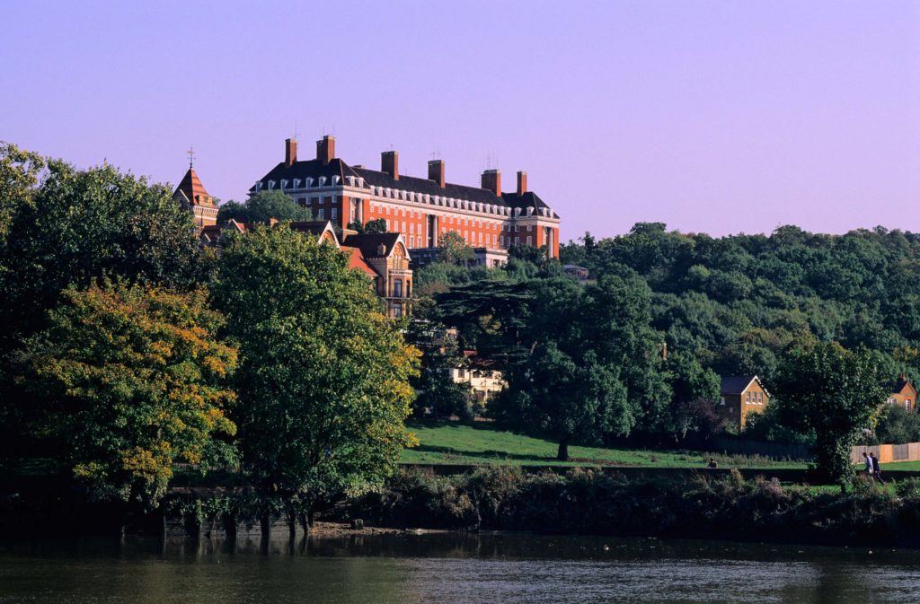 Star and Garter, Richmond – The Majestic Shower Company